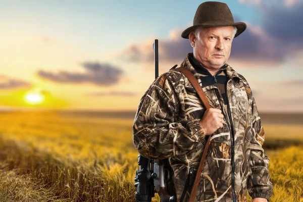 Men hunting Stock Photos, Royalty Free Men hunting Images | Depositphotos®