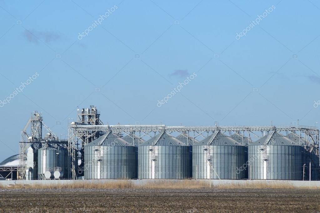 Plant for the drying and storage of grain Stock Photo by ©Leonid ...