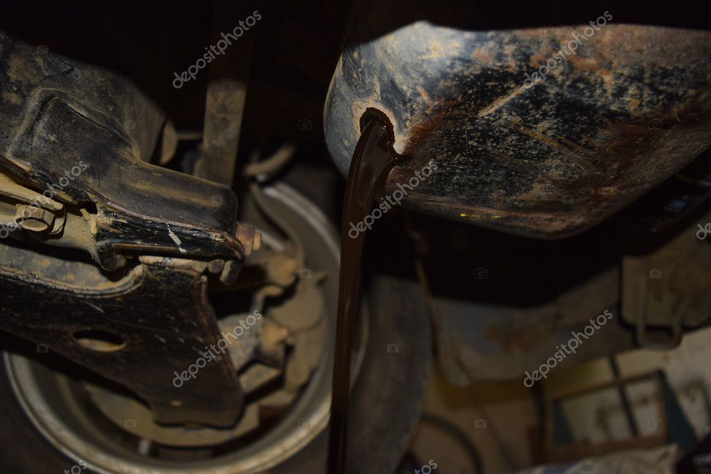 Drain Old Oil Engine Drain Plug Changing Oil Car Engine — Stock Photo ...