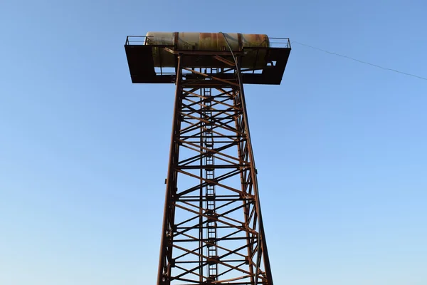 Oil field tower Stock Photos, Royalty Free Oil field tower Images ...