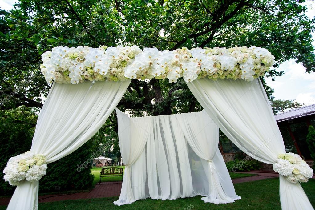 Beautiful wedding set up — Stock Photo © davit85 #66162260