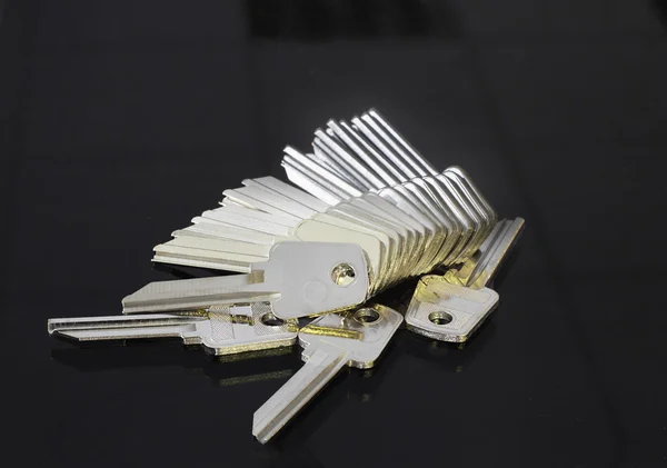 Key cutting Images - Search Images on Everypixel