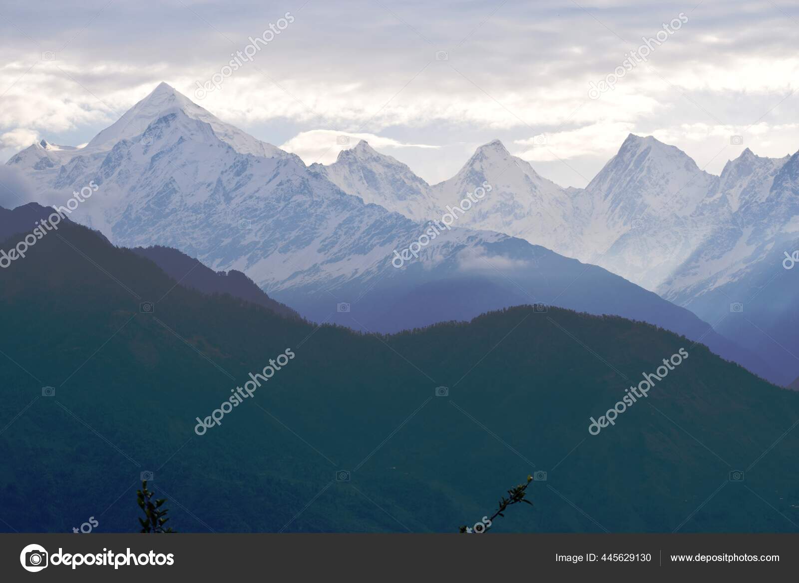 Panch Chauli Named Famous Five Peaks Himalaya Munsiyari Uttarakhand ...