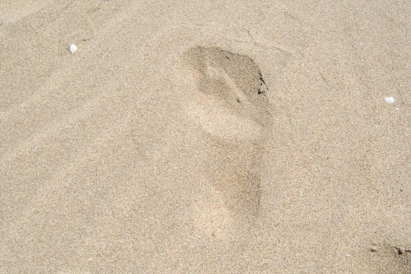 Pied empreinte sable images libres de droit, photos de Pied empreinte ...