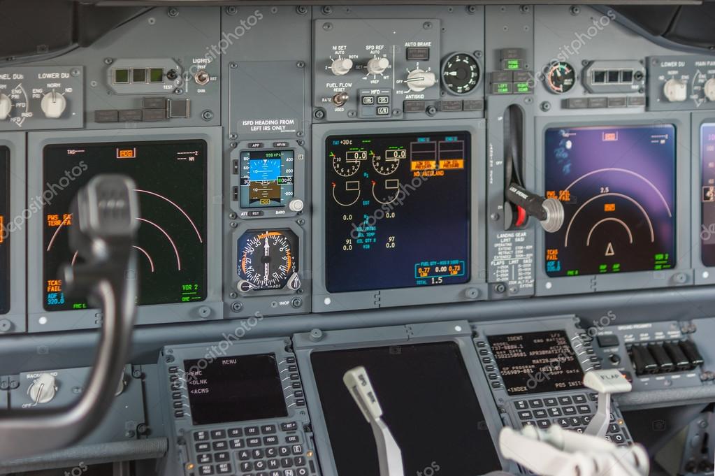 Aircraft dashboard. View inside the pilot's cabin — Stock Photo ...
