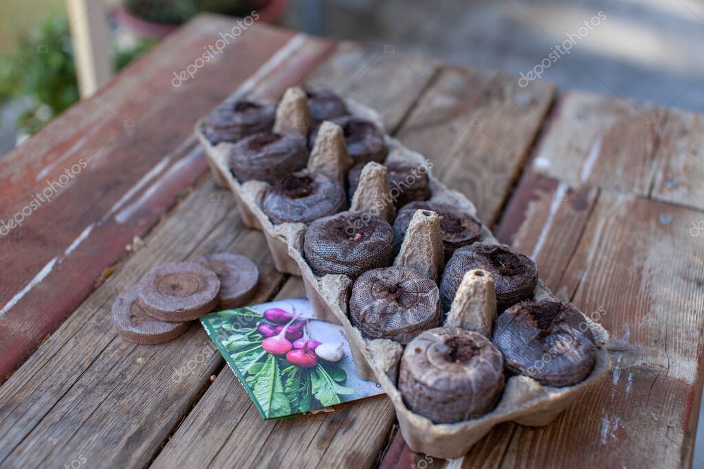 Pellets de turba utilizados para arrancadores de semillas, favorecidos ...