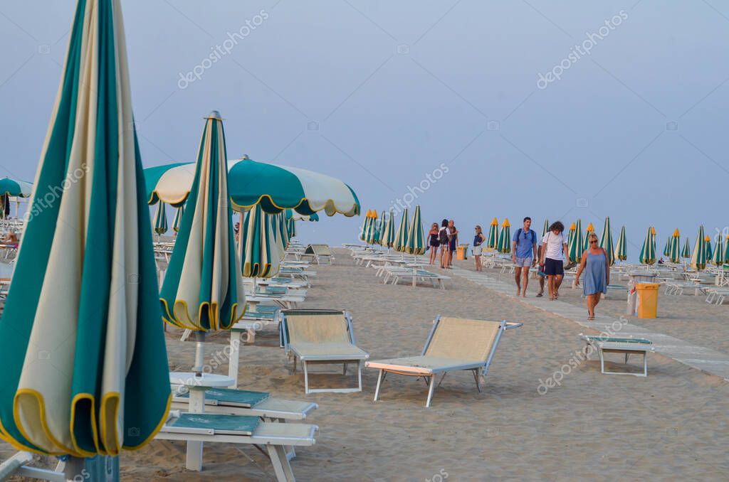 40 grados Celsius en Riviera Romagnola. 1 de agosto de 2020, Rímini ...