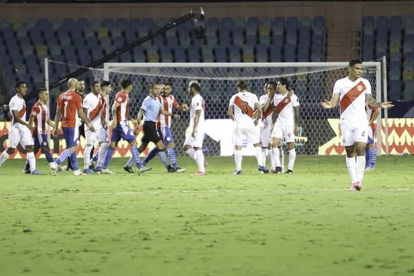Futbol peruano fotos de stock, imágenes de Futbol peruano sin royalties ...