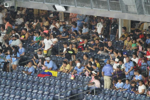 Crowd in stadium Stock Photos, Royalty Free Crowd in stadium Images ...