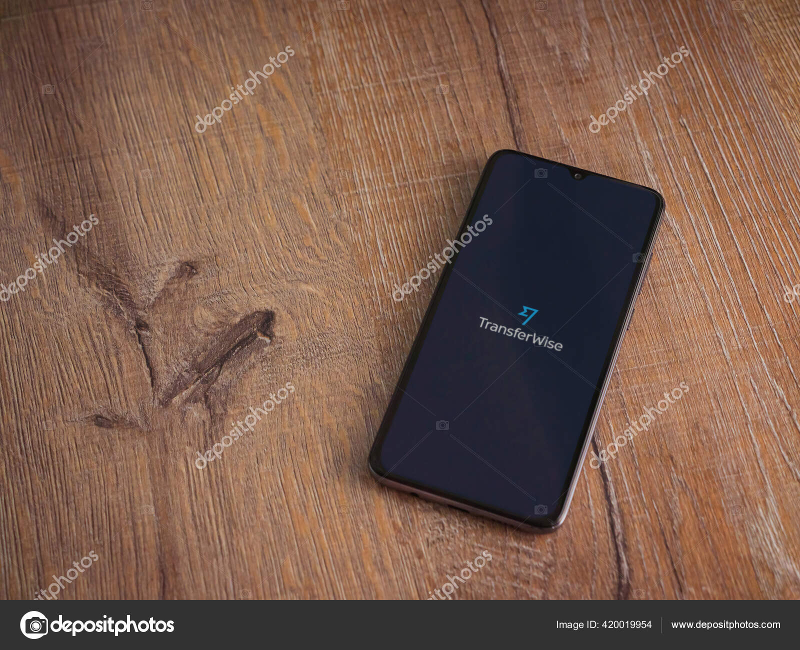 Lod Israel July 2020 Transferwise App Launch Screen Logo Display ...