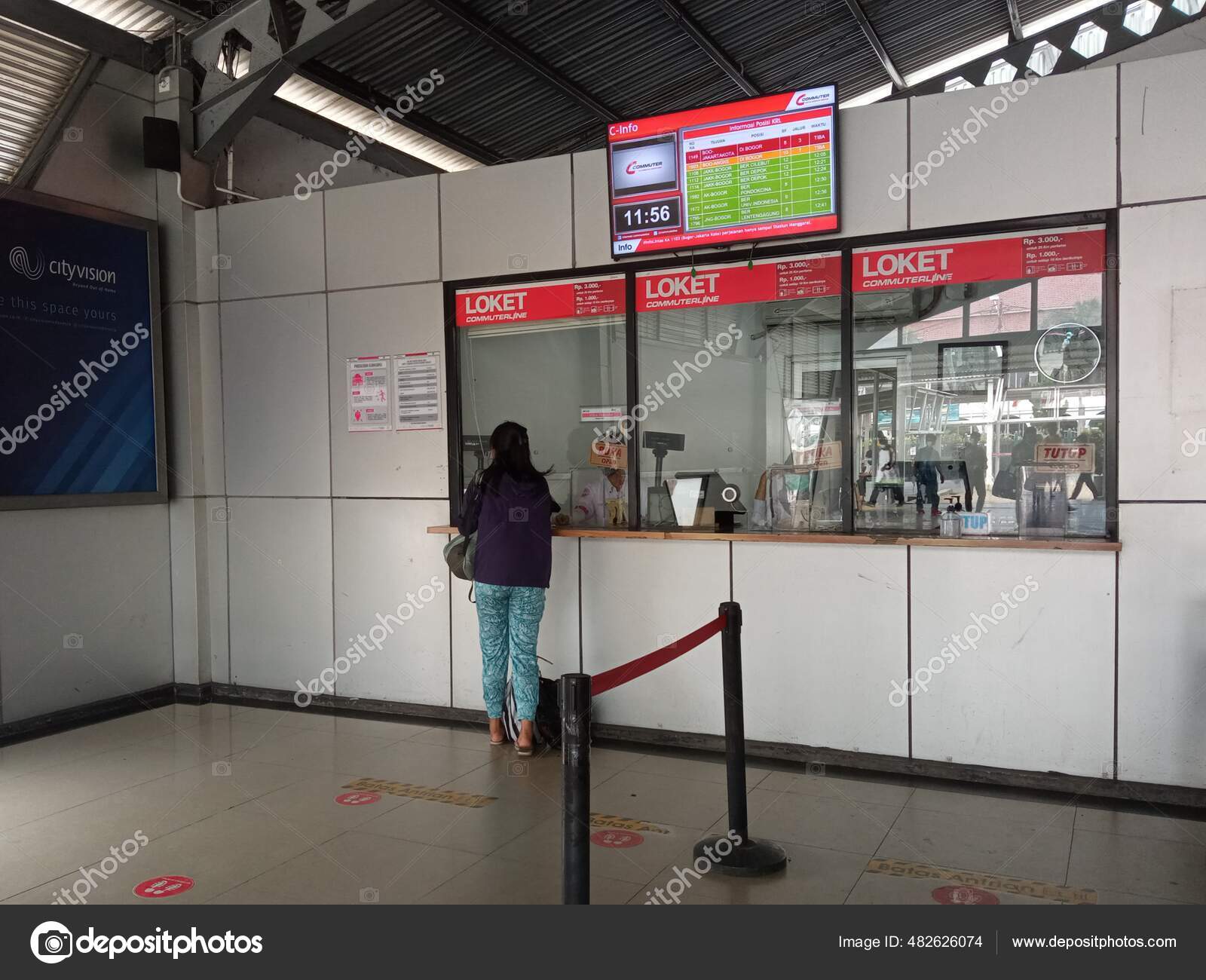 Electric Train Station Entrance Ticket Counter — Stock Editorial Photo ...