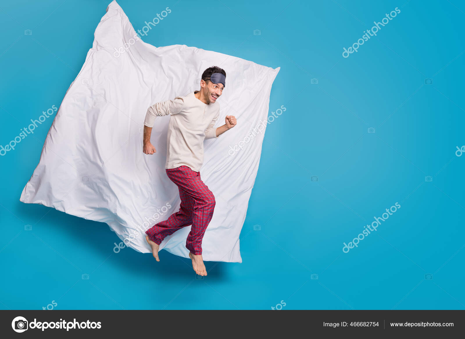 Full length photo side profile portrait of running guy jumping up ...