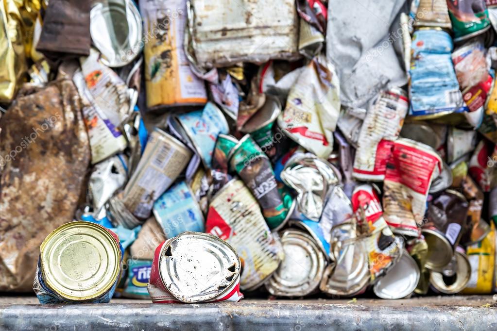 Close up compressed aluminum cans for recycle – Stock Editorial Photo ...