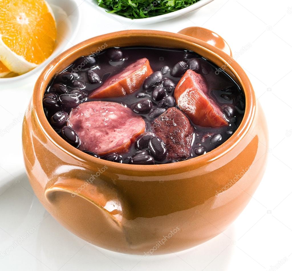 Prato típico brasileiro feijoada fotos, imagens de © diogoppr #69740897