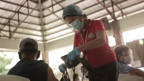 Frontliner Safety Ppe Taking Blood Pressure Elderly Man Corona ...