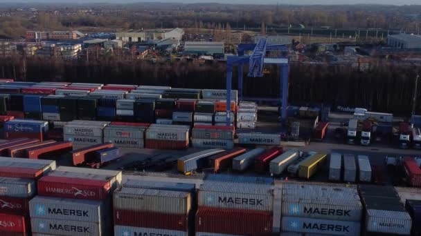 Shipping Container Crane Lift Unloading Heavy Cargo Export Crate ...