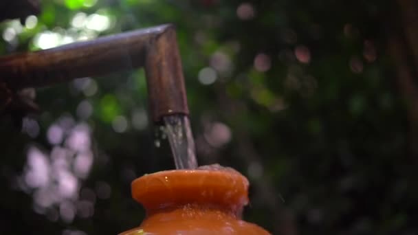 Vidéos pour Robinet communautaire, Robinet communautaire clips vidéo HD ...