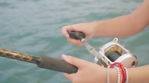 2,197 Manos de pesqueros Videos, Royalty-free Stock Manos de pesqueros ...