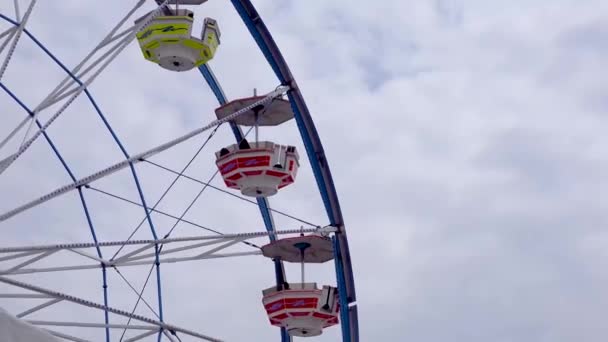 7,098 vídeos de La rueda está girando, metraje de La rueda está girando ...