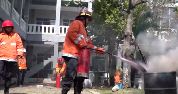 Some Firefighters Practises How Use Fire Extinguisher Using Apar ...