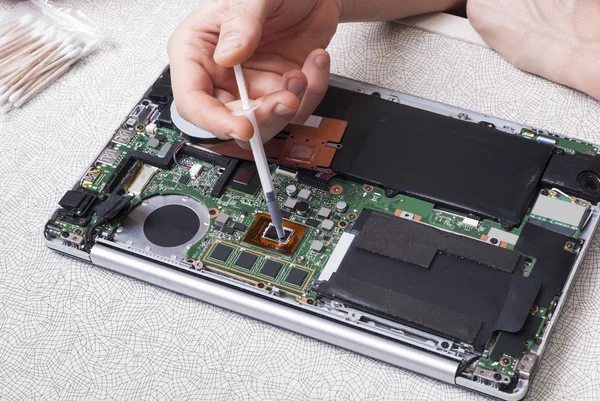 Laptop repairs Stock Photos, Royalty Free Laptop repairs Images ...