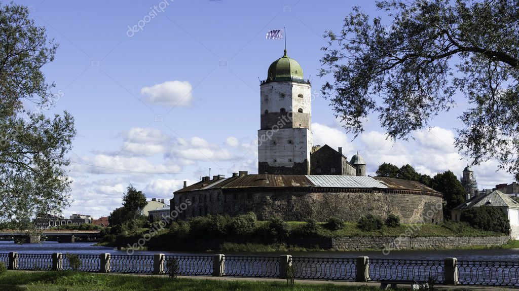 The Vyborg castle, located in the city of Vyborg — Stock Photo ...