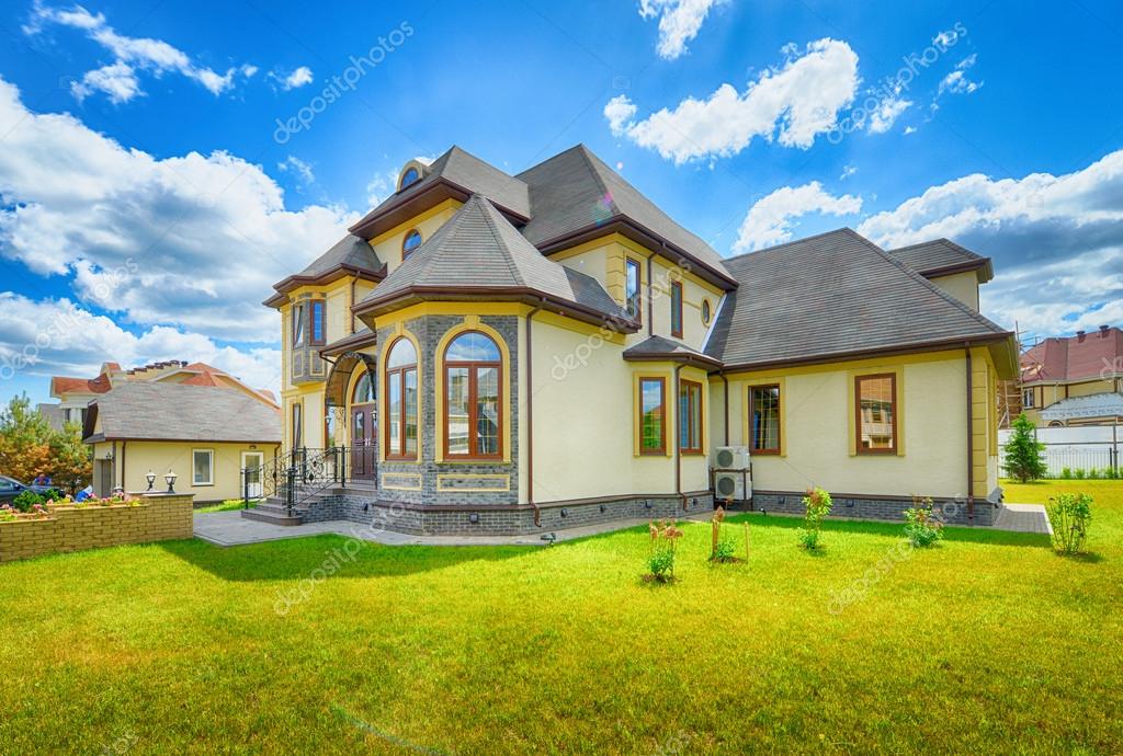 House — Stock Photo © ovchinnikovfoto #70979501