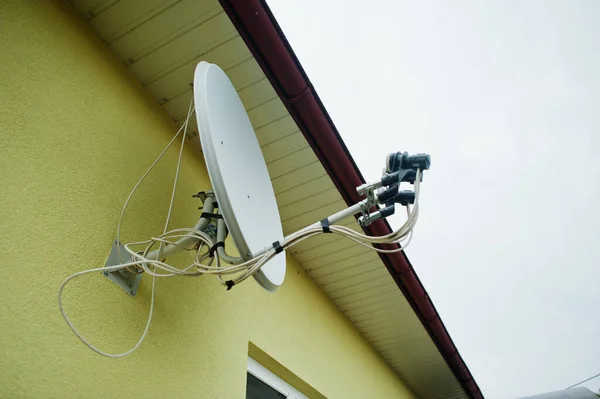 Installing satellite dish Stock Photos, Royalty Free Installing ...