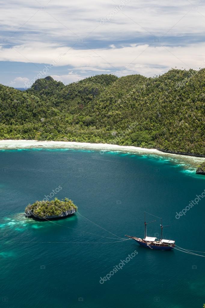 Tropical Limestone Islands in Raja Ampat Stock Photo by ©ead72 111741492