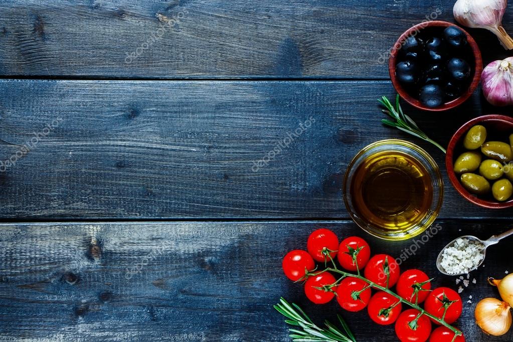 Italian food background Stock Photo by ©yuliyagontar 89042822