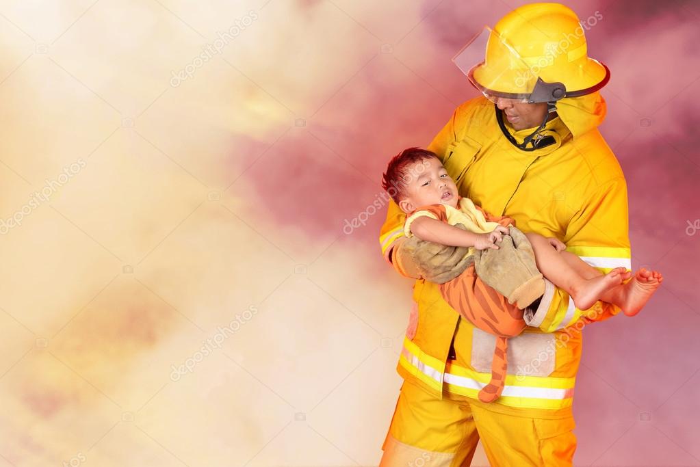 Firefighters helping people and animals from the fire. — Stock Photo ...