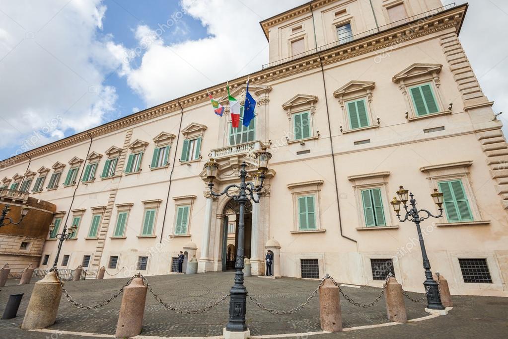 Quirinal Palace Rome – Stock Editorial Photo © bennymarty #110282234