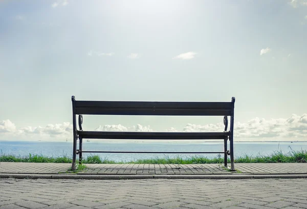 Sea bench Stock Photos, Royalty Free Sea bench Images | Depositphotos