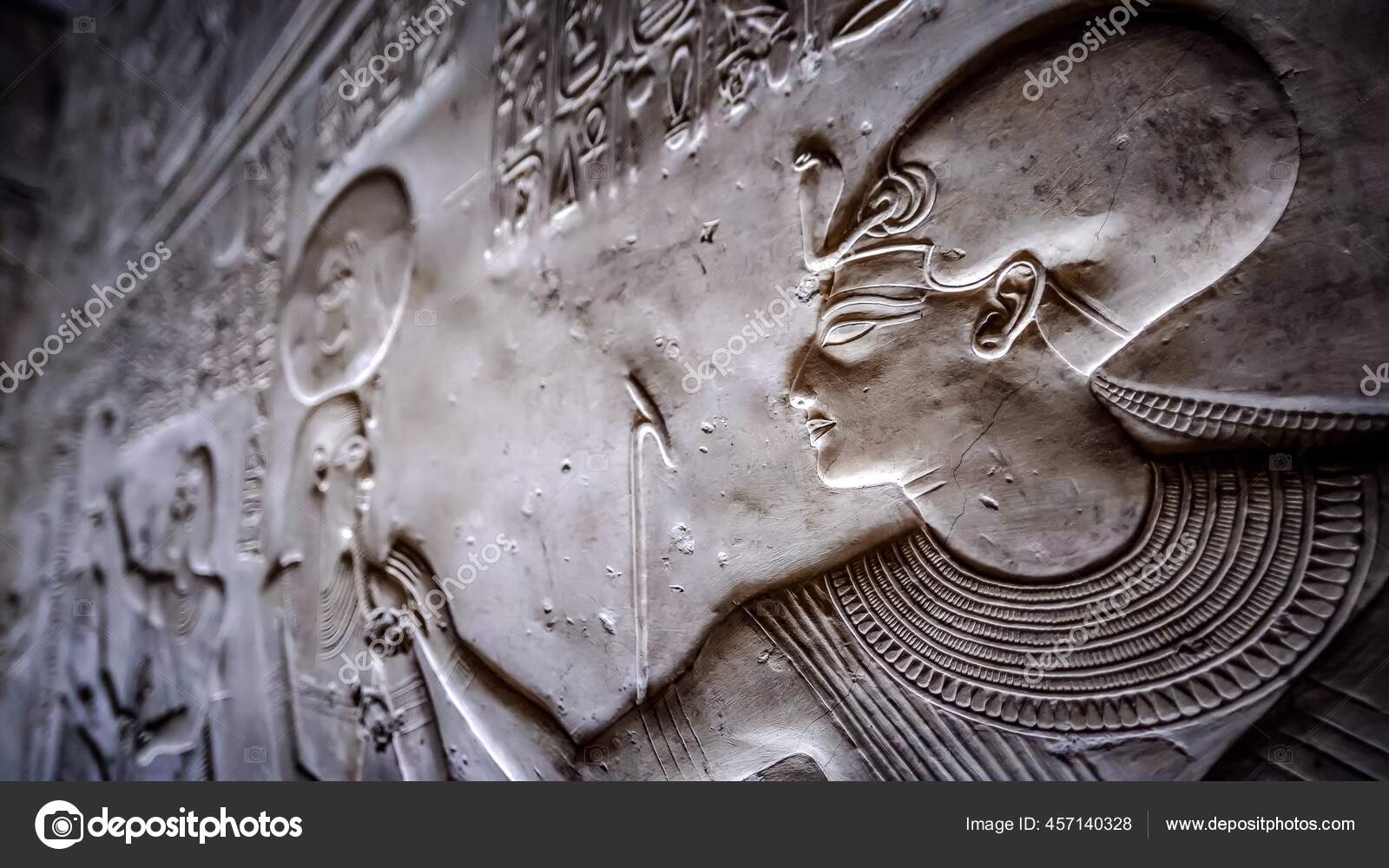 Bas Relief Details Ancient Egypt Temple Stock Photo by ©travelsh 457140328