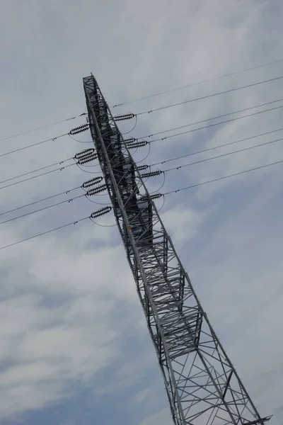 Transmission line damage fotos de stock, imágenes de Transmission line ...