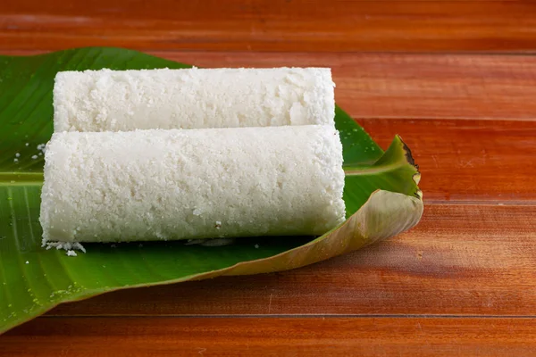 White Puttu