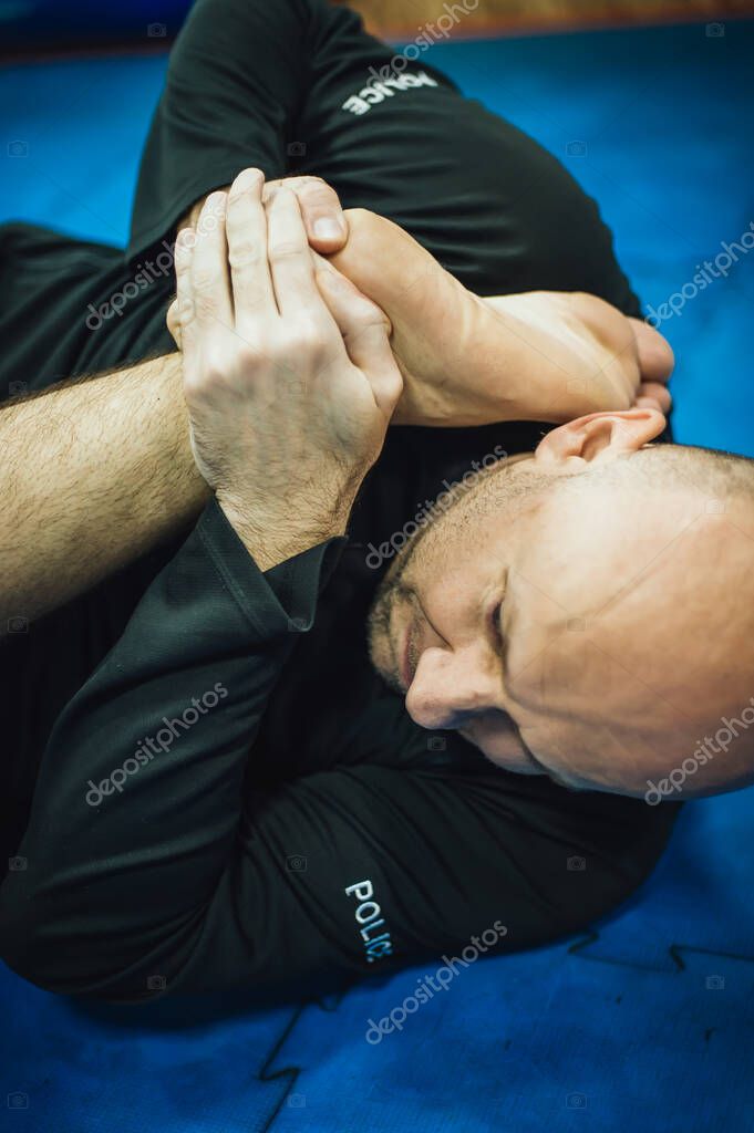 BJJ Jiu-jitsu brasileño combate terrestre entrenamiento combate moderado. Técnica de control de ...