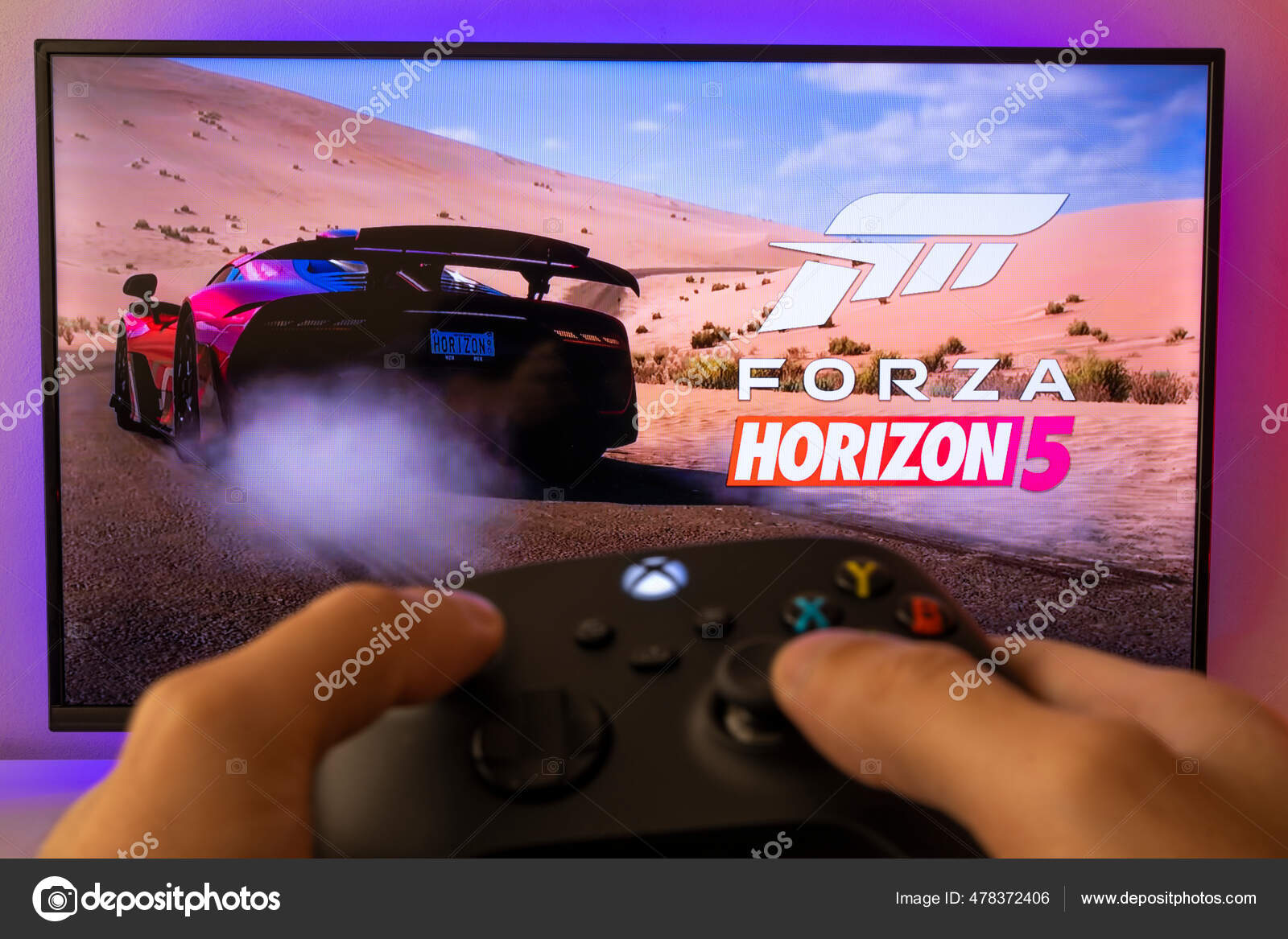 Man Playing Forza Horizon Xbox Controller 14Th Jun 2021 Sao — Stock ...