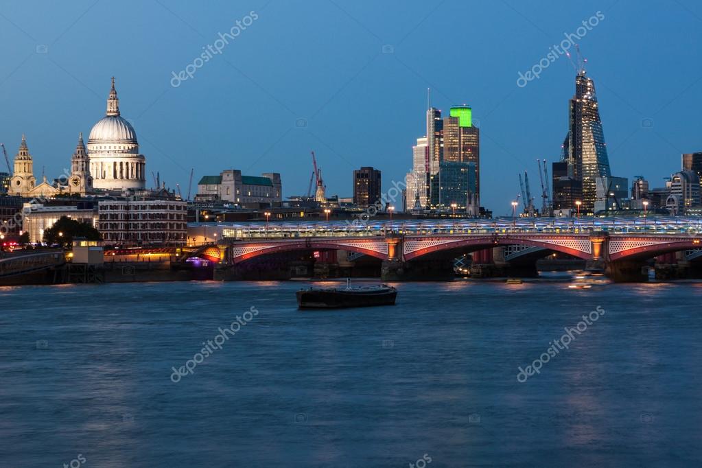 London skyline at night – Stock Editorial Photo © bukki88 #73699133