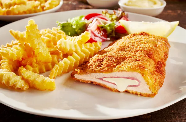 Schnitzel cordon bleu Stock Photos, Royalty Free Schnitzel cordon bleu ...
