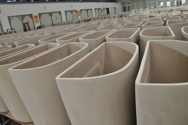 Pvc revestimiento columnas fotos de stock, imágenes de Pvc ...