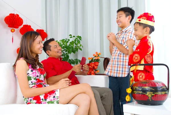 Asian family traditions Stock Photos, Royalty Free Asian family ...