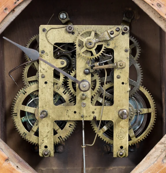 Vintage rusty antique cog clock. - Stock Image - Everypixel
