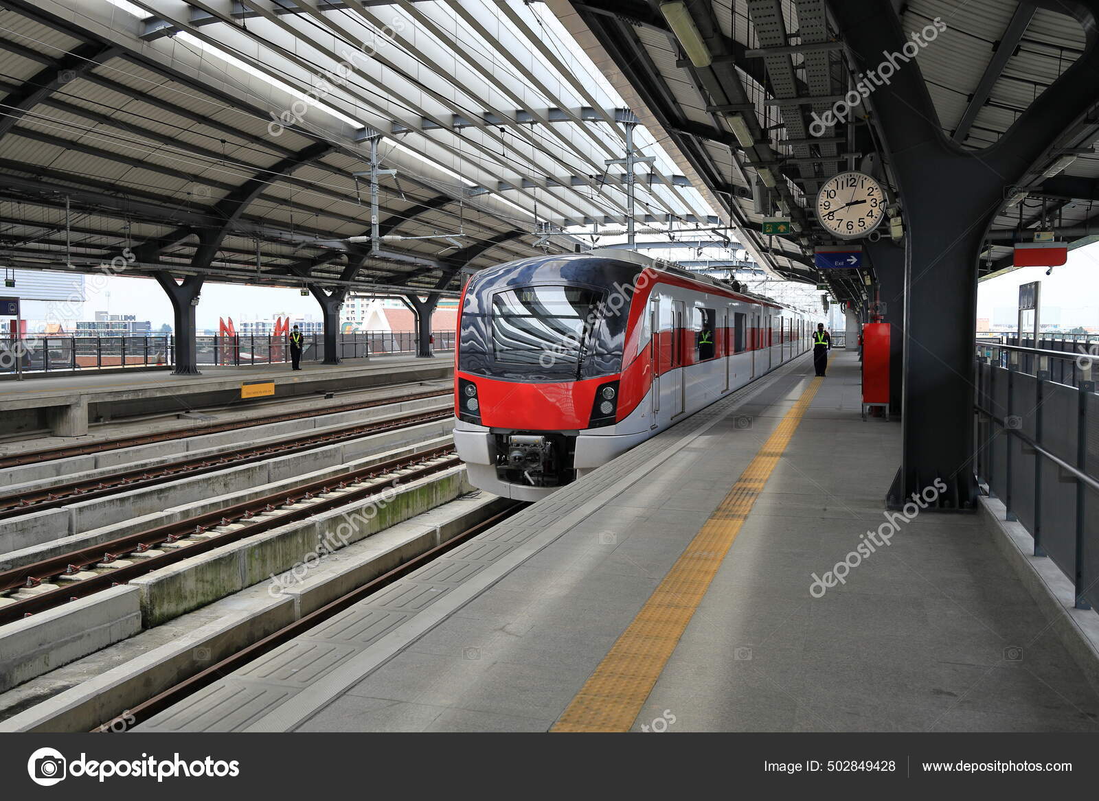 Red Line Mass Transit System Serving Bangkok Metropolitan Region ...