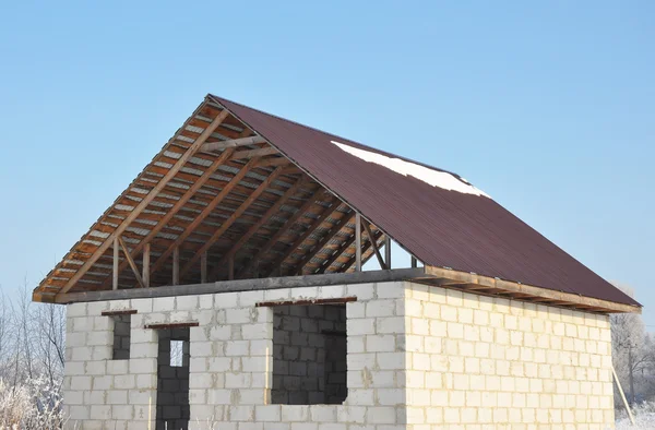 Bad roof Pictures, Bad roof Stock Photos & Images | Depositphotos®