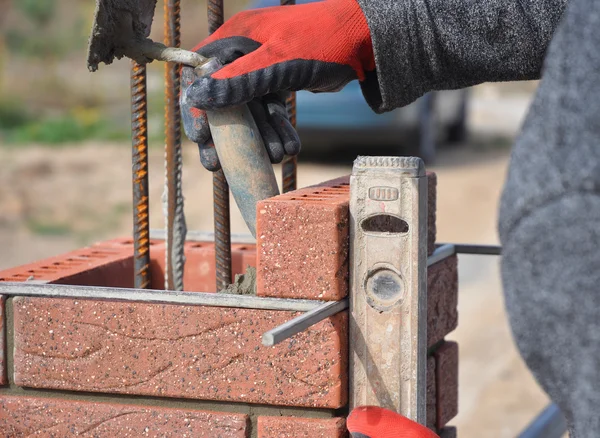 Bricklaying Pictures, Bricklaying Stock Photos & Images | Depositphotos®