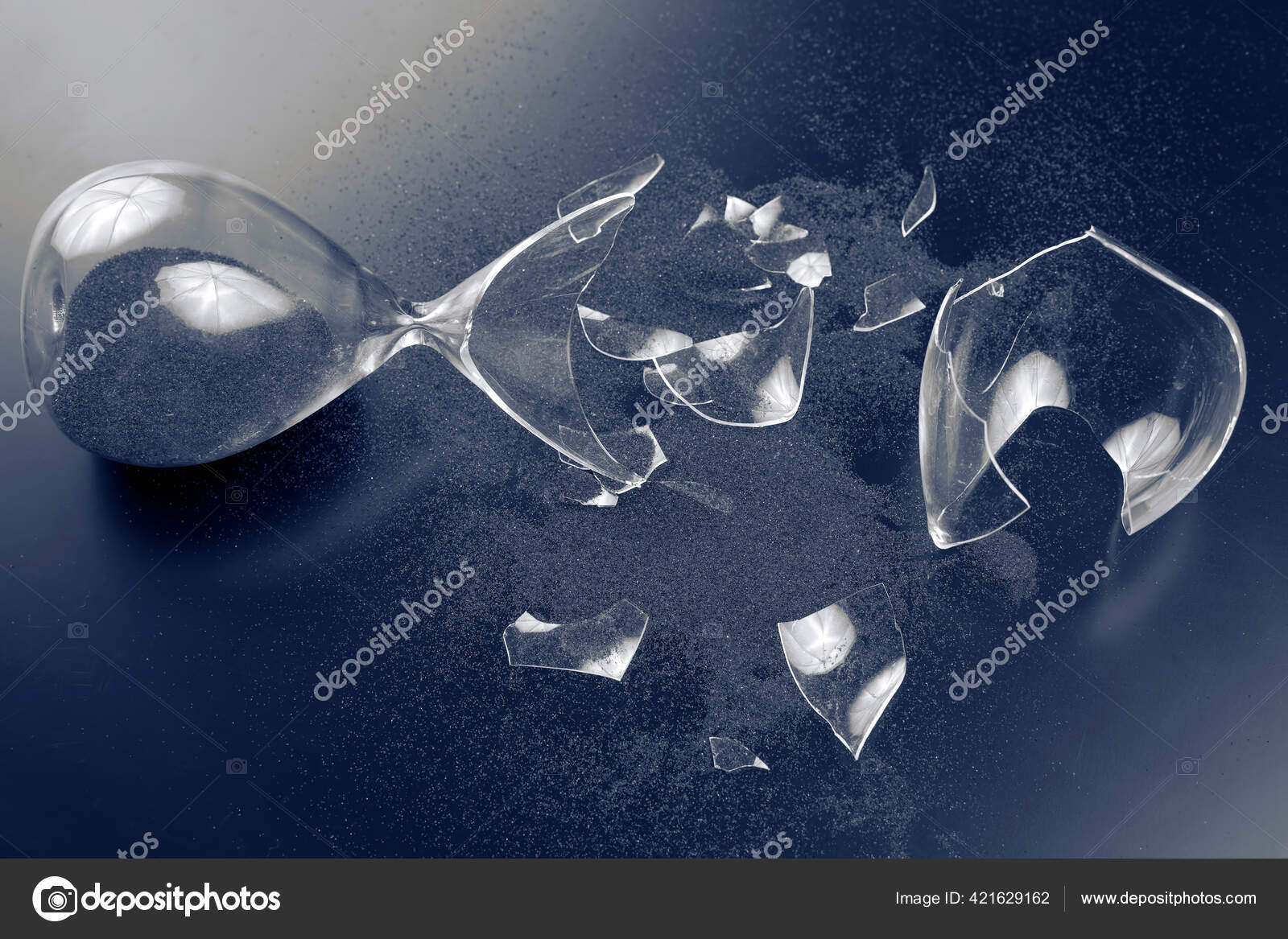 Broken Hourglass Waste Time End Opportunity Stop Measuring Hours Shards ...