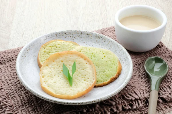 Surabi Stok Foto, Surabi Gambar Bebas Royalti | Depositphotos