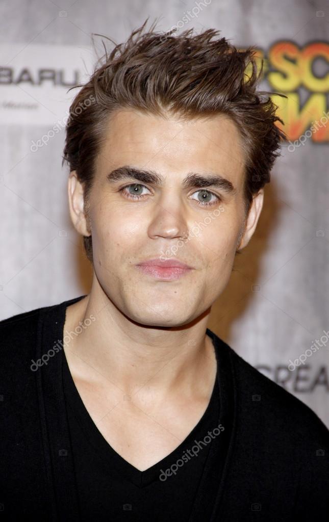 Actor Paul Wesley — Stock Editorial Photo © PopularImages #108020692