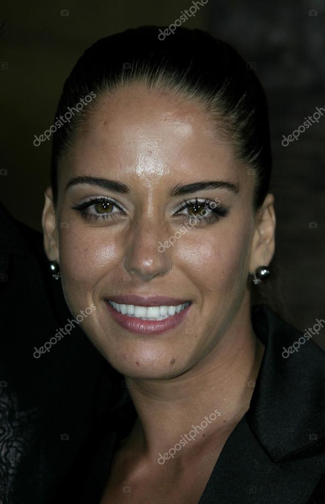 Actriz Ana Claudia Talancon — Foto Editorial De Stock © Popularimages 109202560